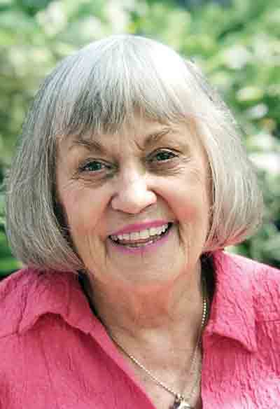 Elsa Thompson's Instagram, Twitter & Facebook on IDCrawl